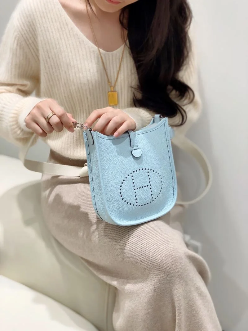 Indistinguishable Hermes Evelyn Bags