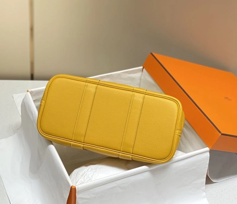 Top match Hermes Garden Party Bags