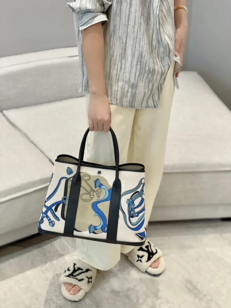 Low-cost Hermes Garden Party Bags