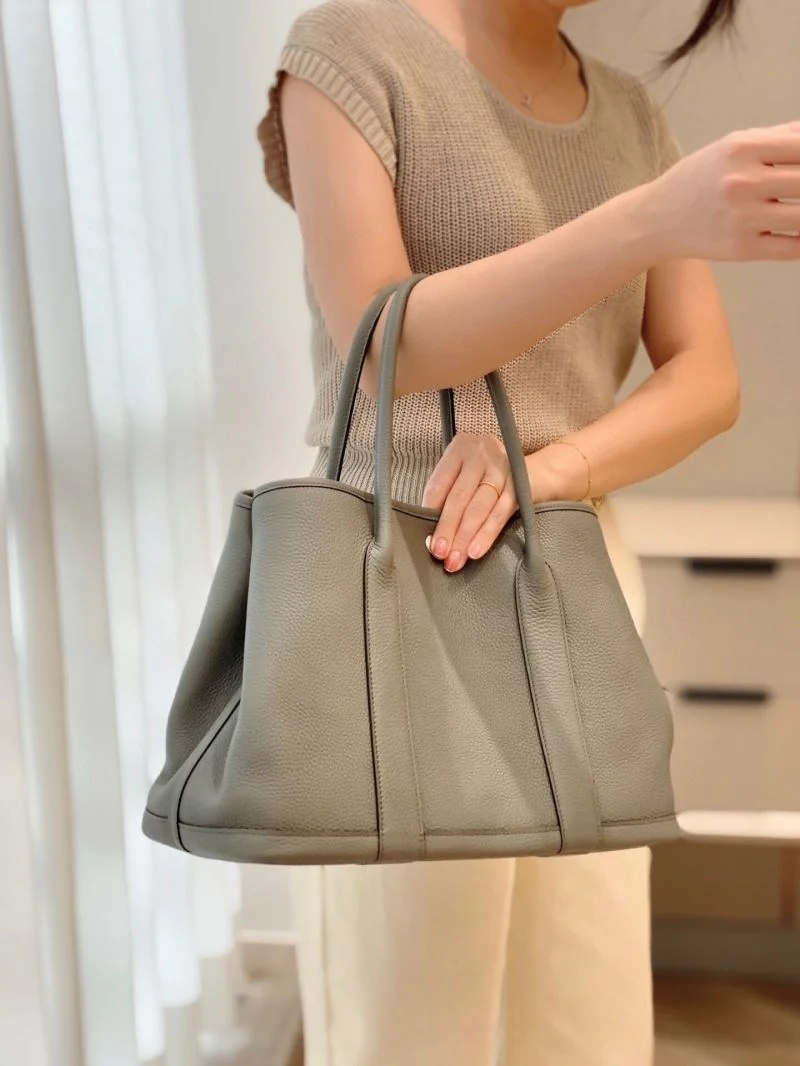 Cut-rate Hermes Garden Party Bags