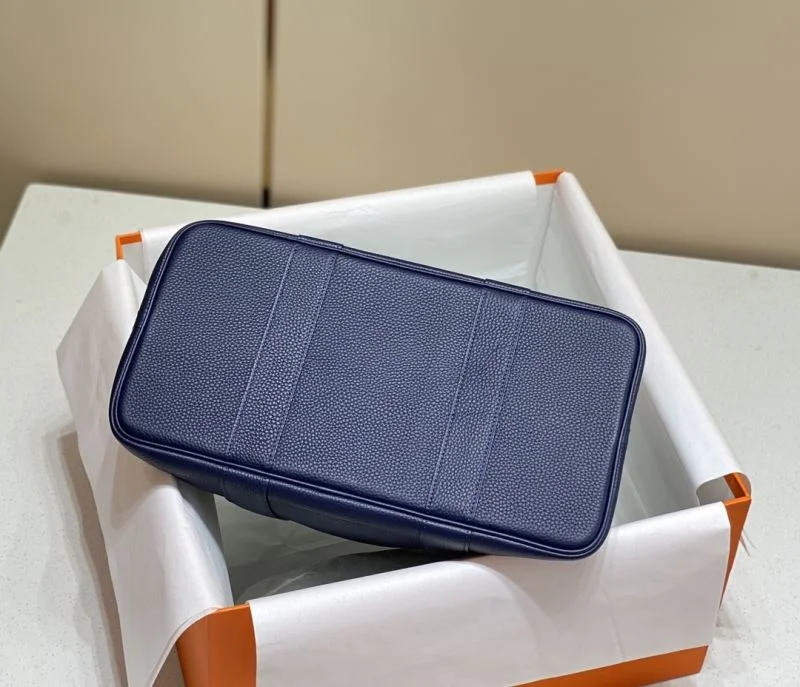 Value-priced Hermes Garden Party Bags