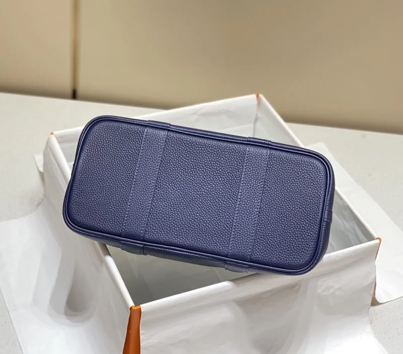 Cut-rate Hermes Garden Party Bags