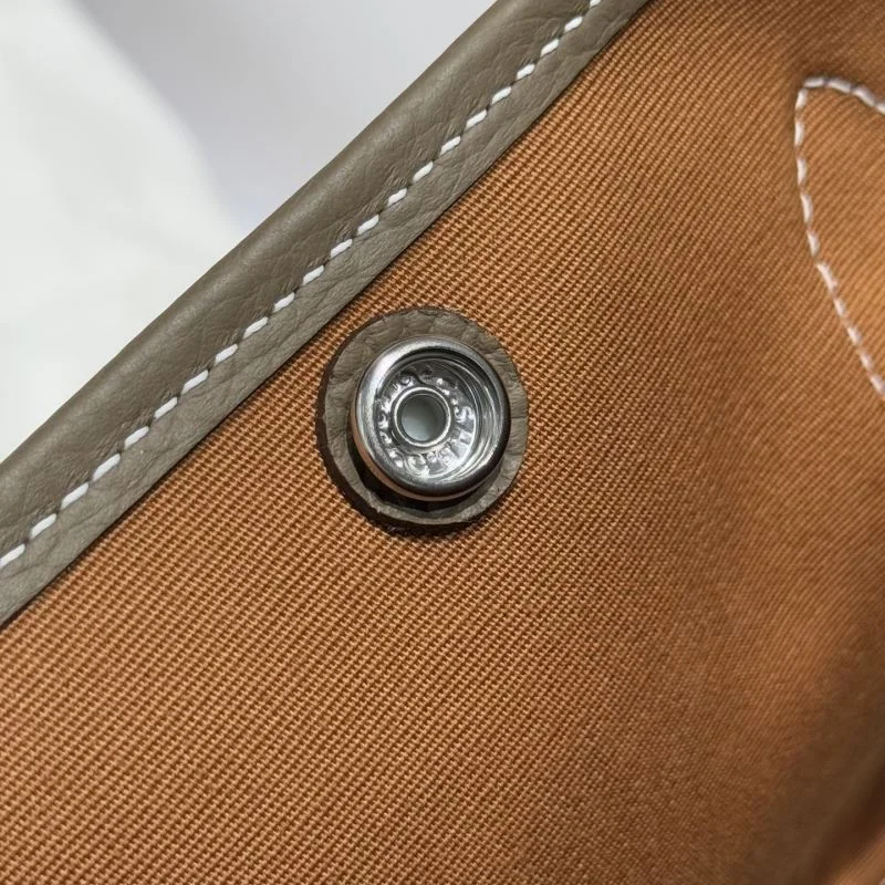 Low-cost Hermes Garden Party Bags