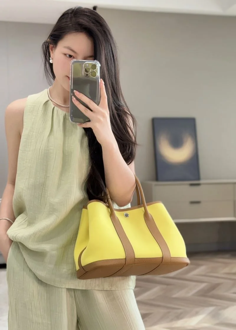 Low-cost Hermes Garden Party Bags