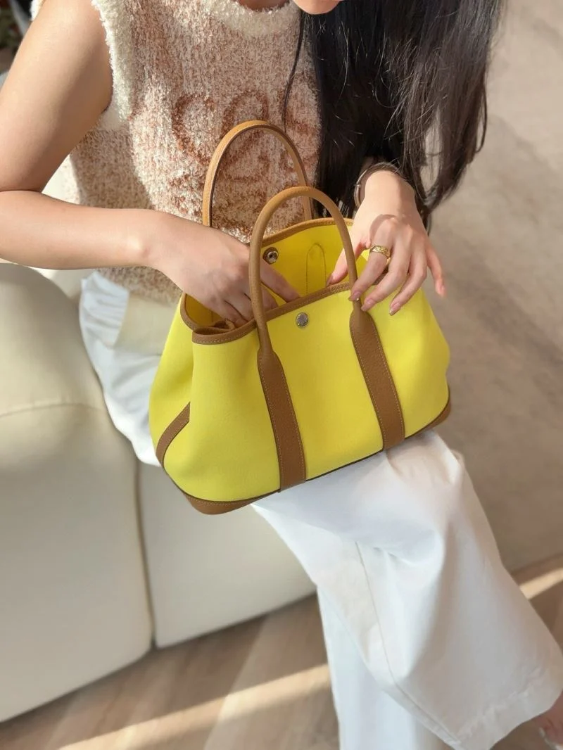 Low-cost Hermes Garden Party Bags
