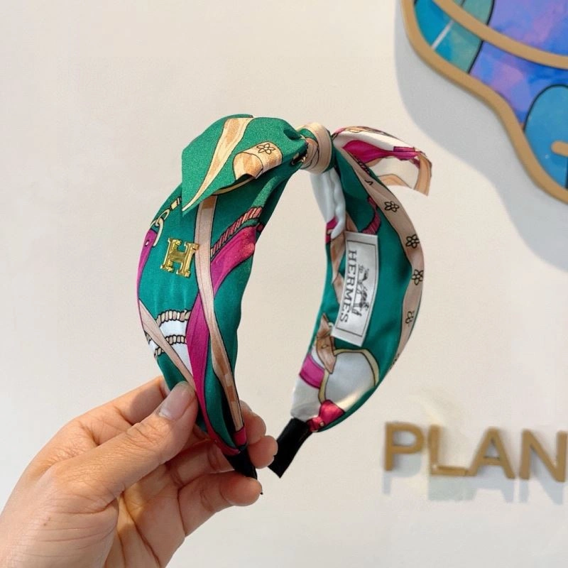 Value-priced Hermes Hair Hoop