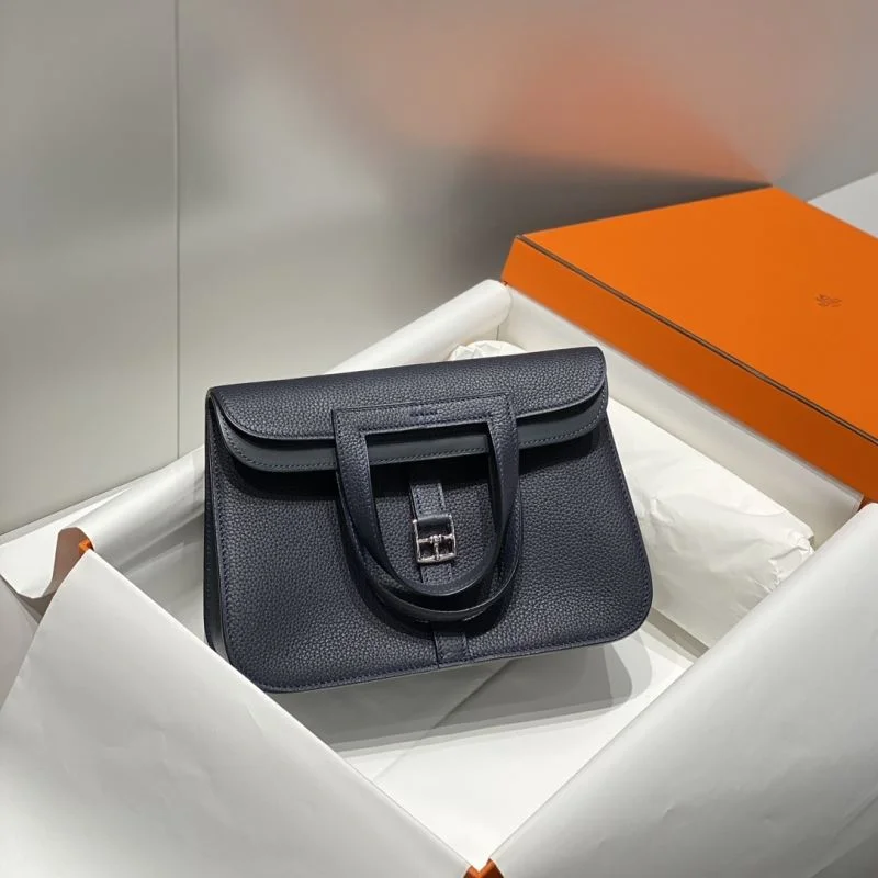 Accurate model Hermes Halzan Bags