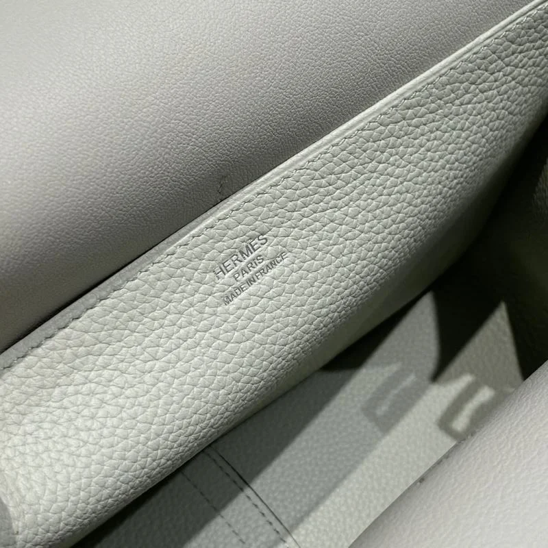 Low-cost Hermes Halzan Bags