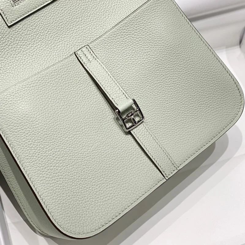 Low-cost Hermes Halzan Bags