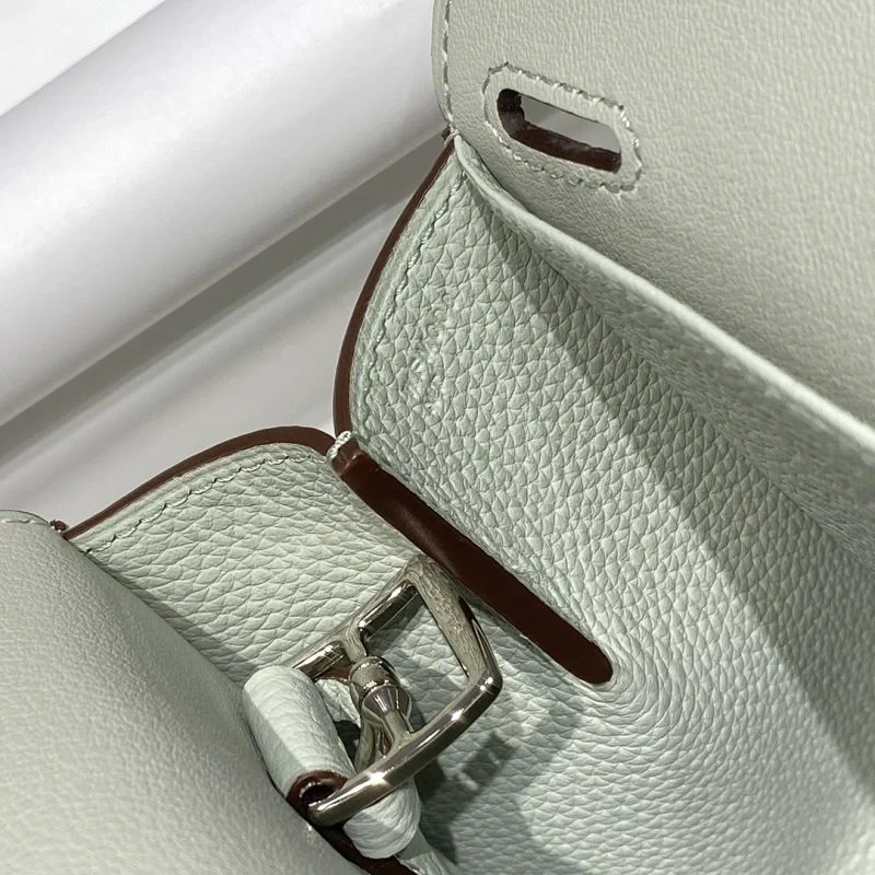 Low-cost Hermes Halzan Bags