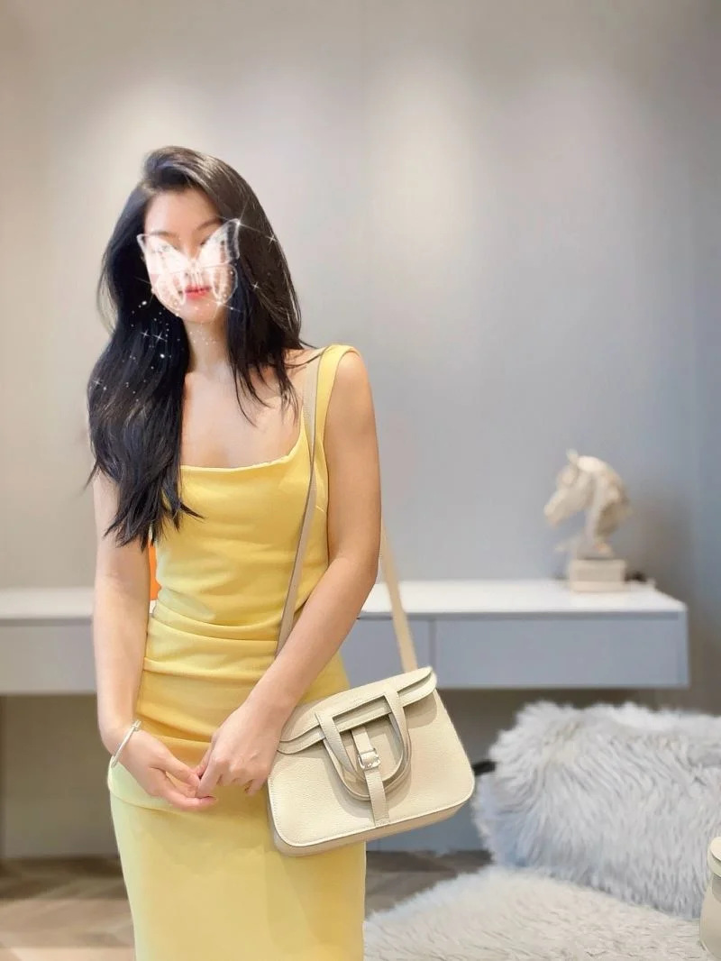 Exact replica Hermes Halzan Bags