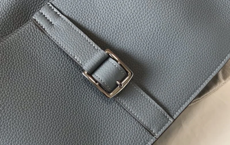 Top mirror Hermes Halzan Bags