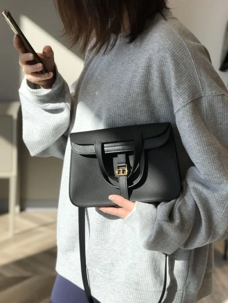 Cut-rate Hermes Halzan Bags
