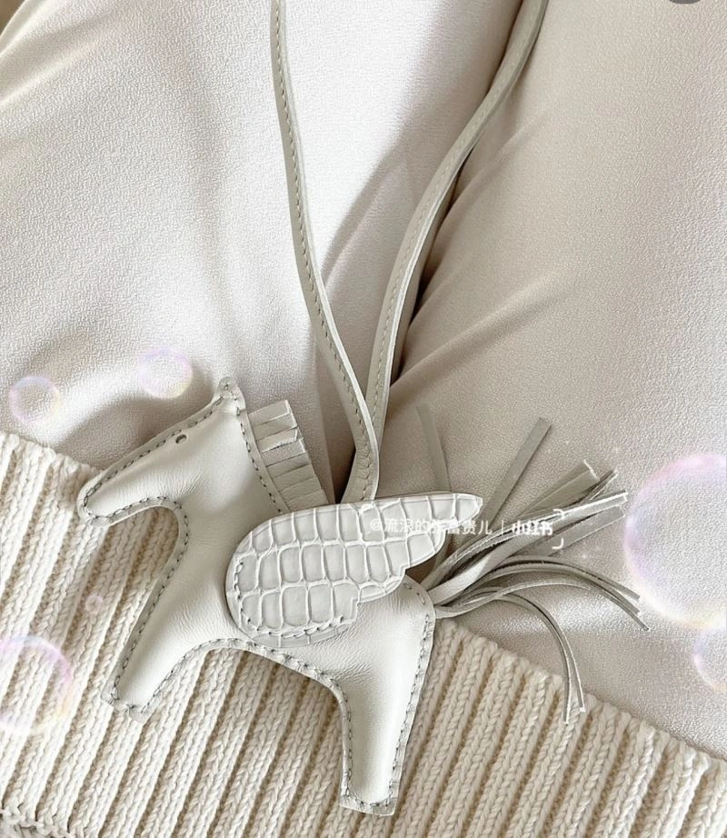 Factory-made Hermes Handmade Pendant