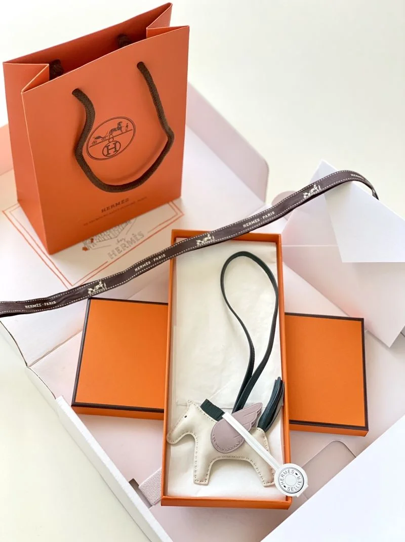 Top match Hermes Handmade Pendant
