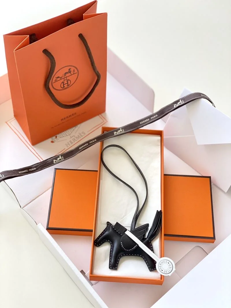 Top match Hermes Handmade Pendant