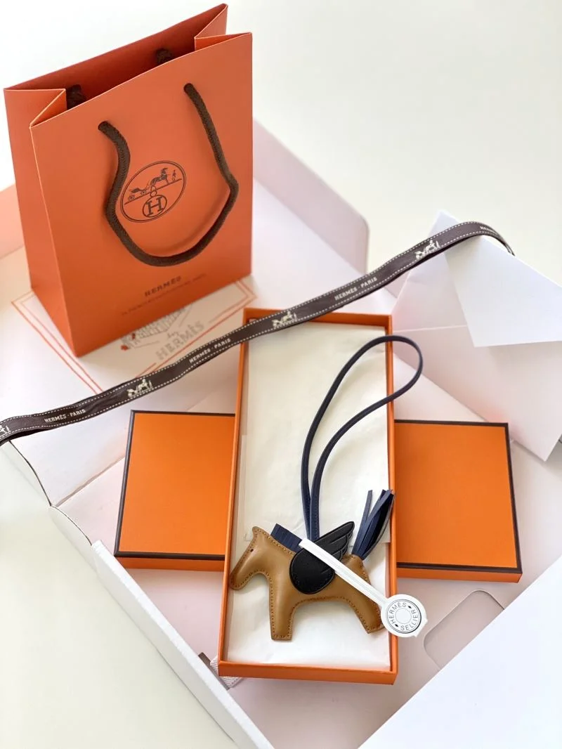 Top match Hermes Handmade Pendant