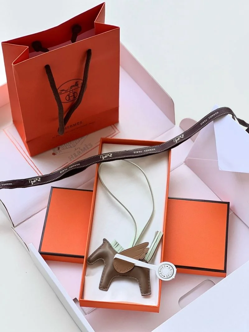 Factory-made Hermes Handmade Pendant