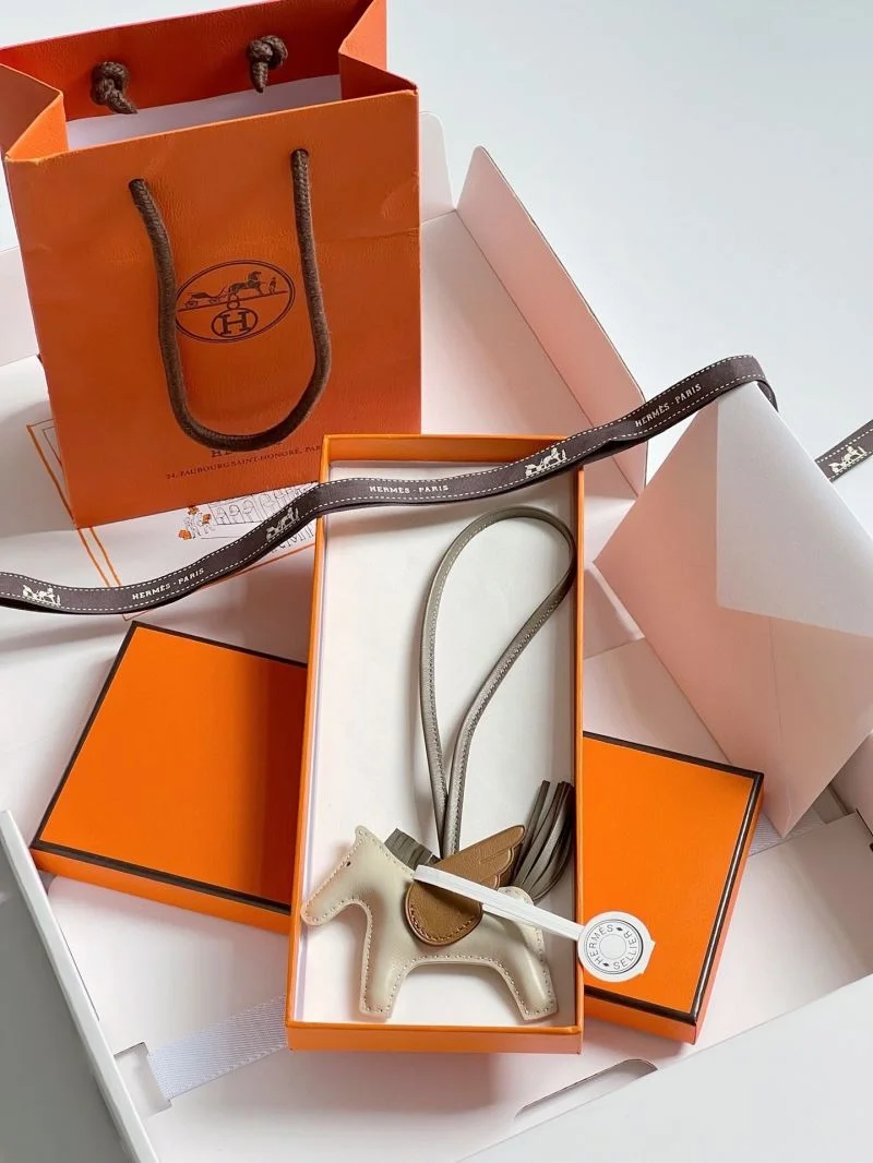 Factory-made Hermes Handmade Pendant