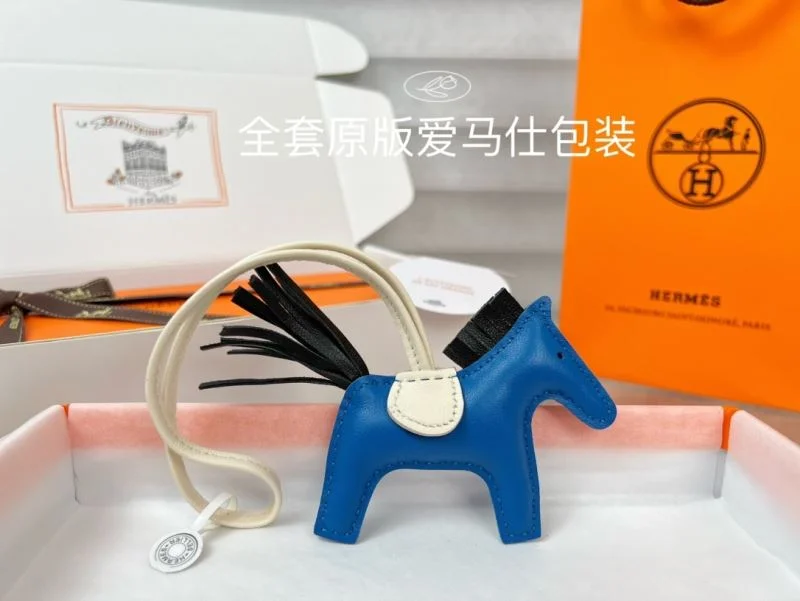 High fidelity Hermes Handmade Pendant