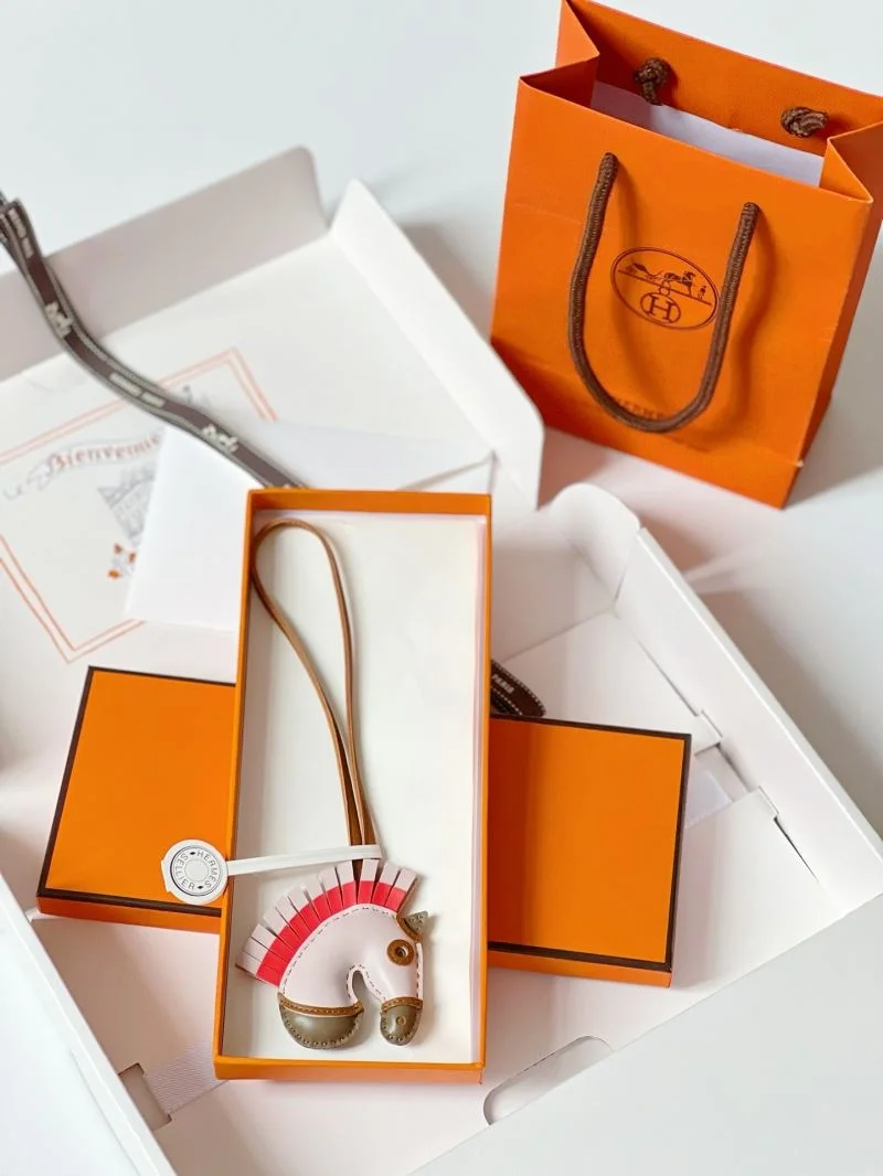 Precise copy Hermes Handmade Pendant