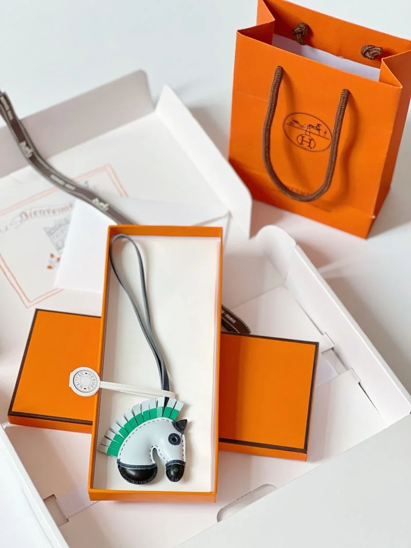 Precise copy Hermes Handmade Pendant