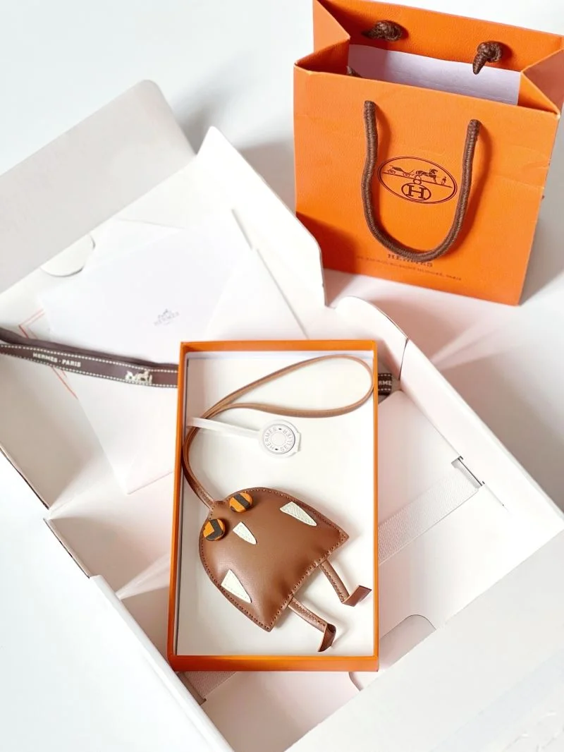 Mirror quality Hermes Handmade Pendant