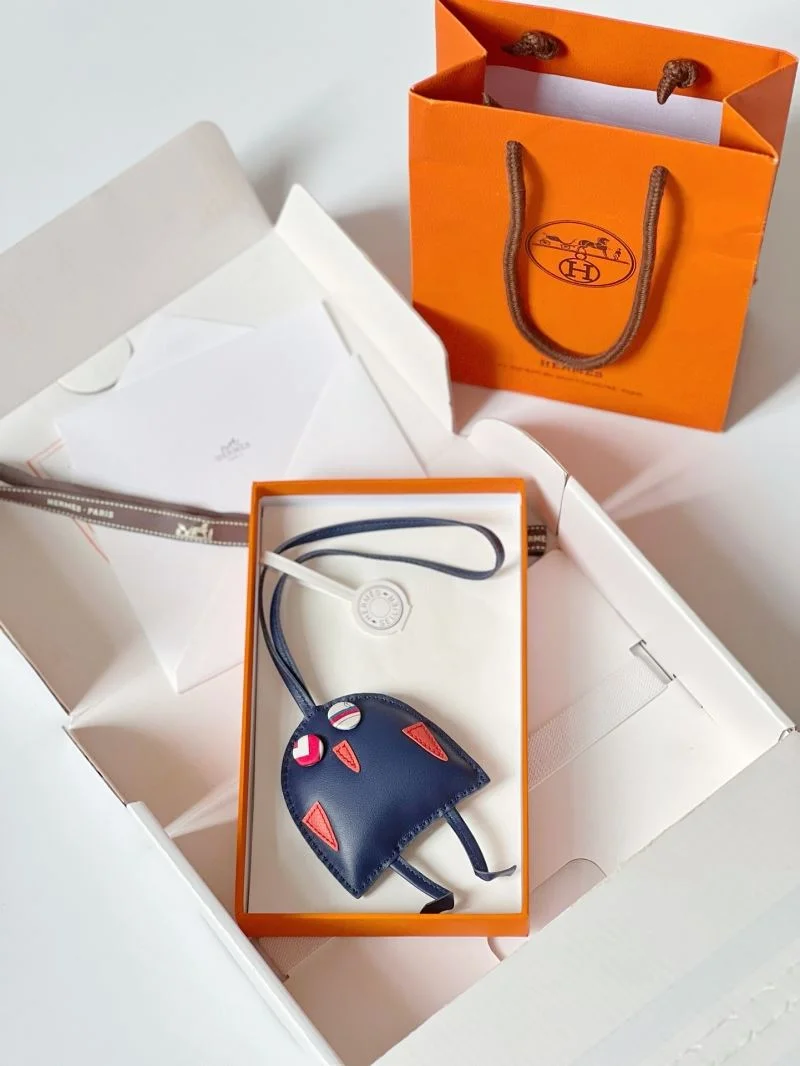 Mirror quality Hermes Handmade Pendant