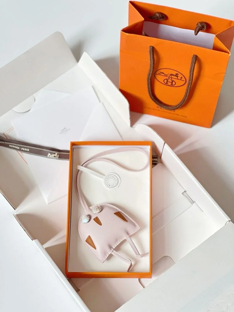 Mirror quality Hermes Handmade Pendant