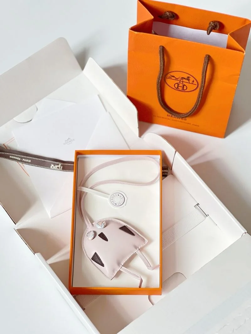Mirror quality Hermes Handmade Pendant