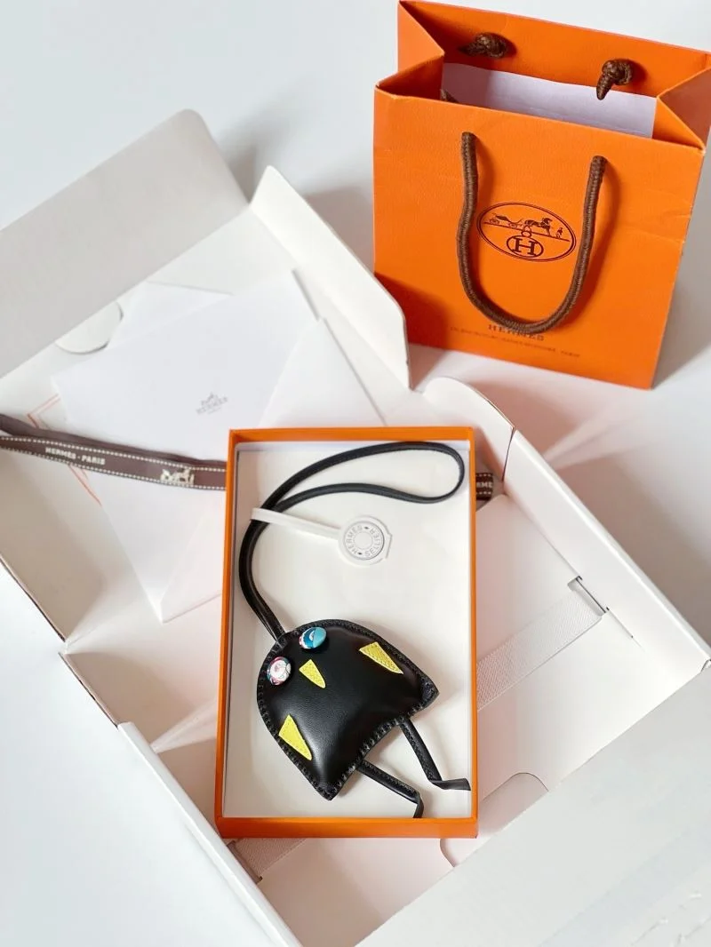 Mirror quality Hermes Handmade Pendant