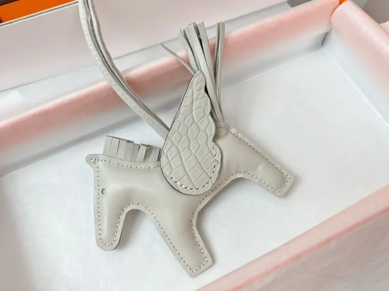 Affordable Hermes Handmade Pendant