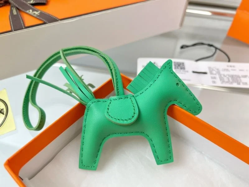 Factory-made Hermes Handmade Pendant