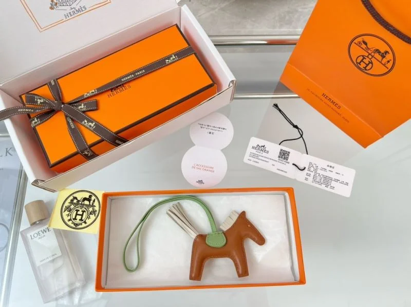 Exact replica Hermes Handmade Pendant