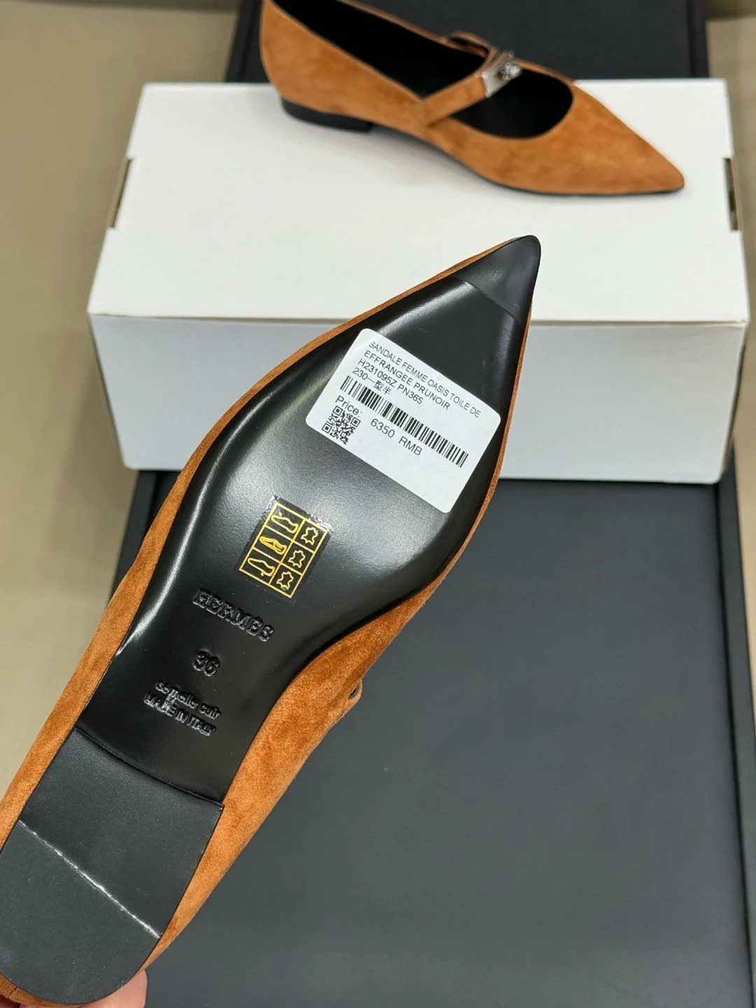 Exact replica Hermes Heeled Shoes