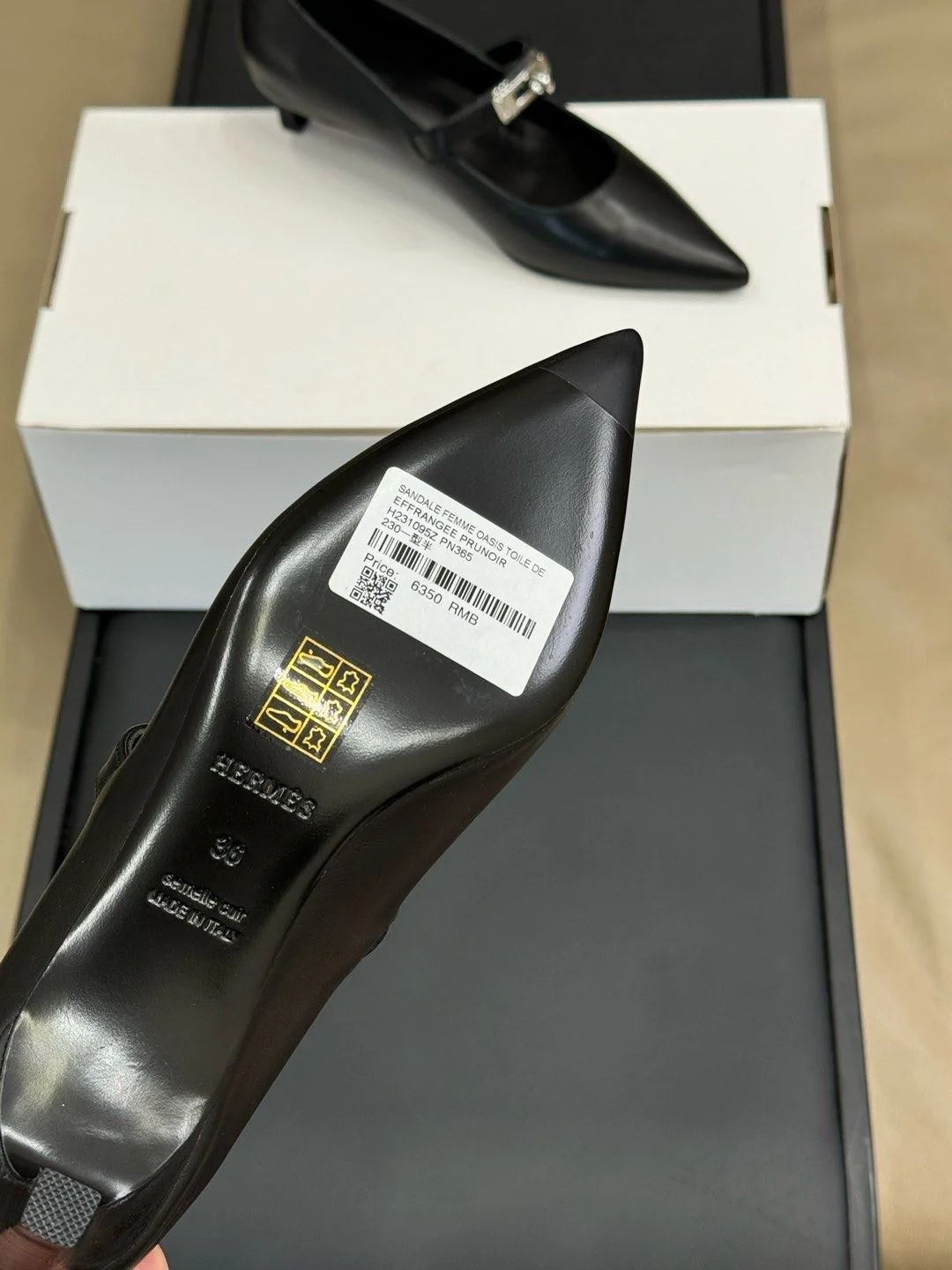 Value-priced Hermes Heeled Shoes