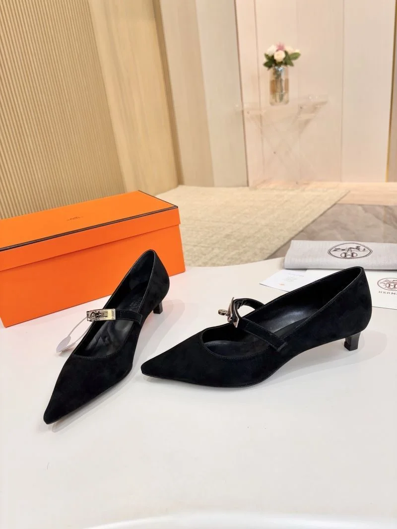 Value-priced Hermes Heeled Shoes