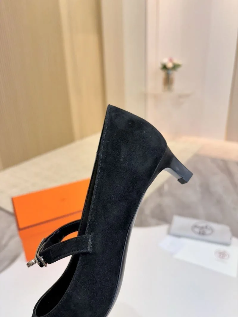 Value-priced Hermes Heeled Shoes
