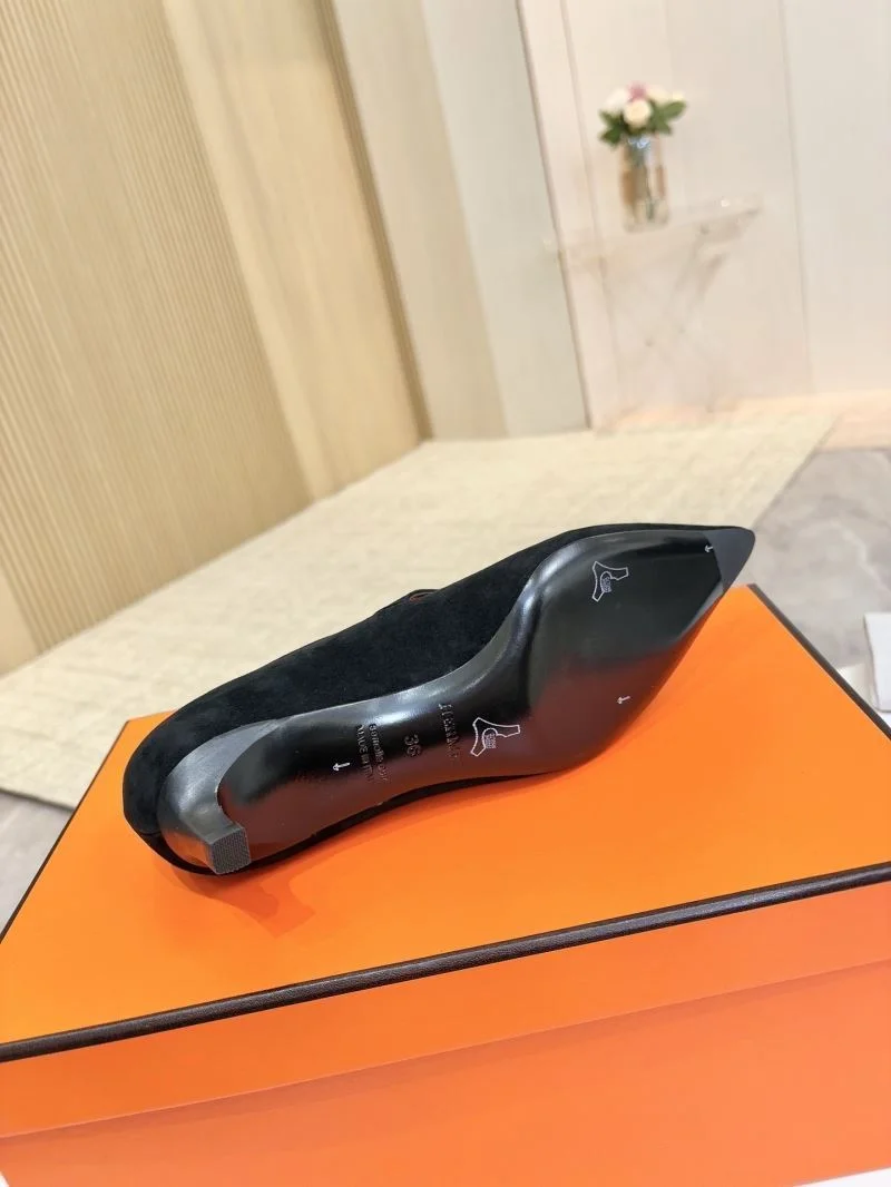 Value-priced Hermes Heeled Shoes