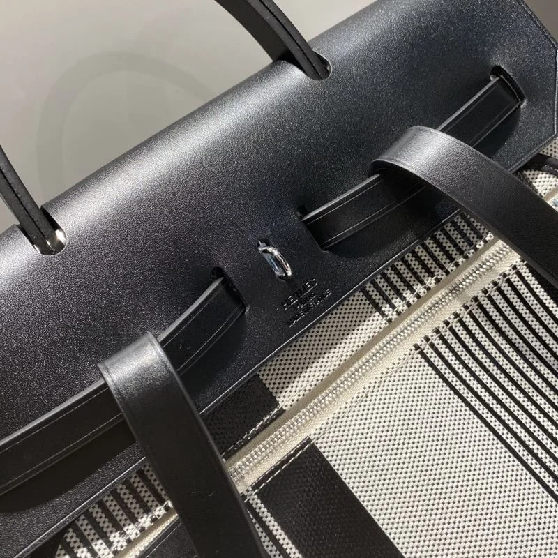 Accurate model Hermes Herbag Bags