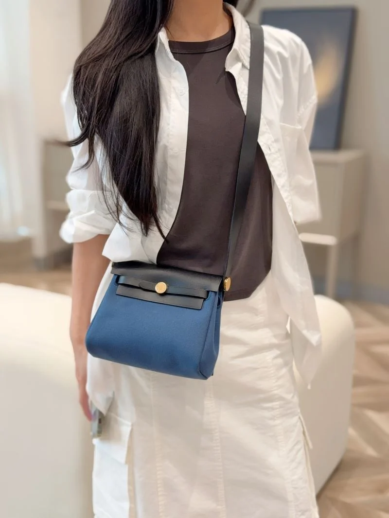 Accurate model Hermes Herbag Bags