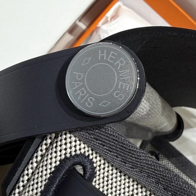 Low-cost Hermes Herbag Bags