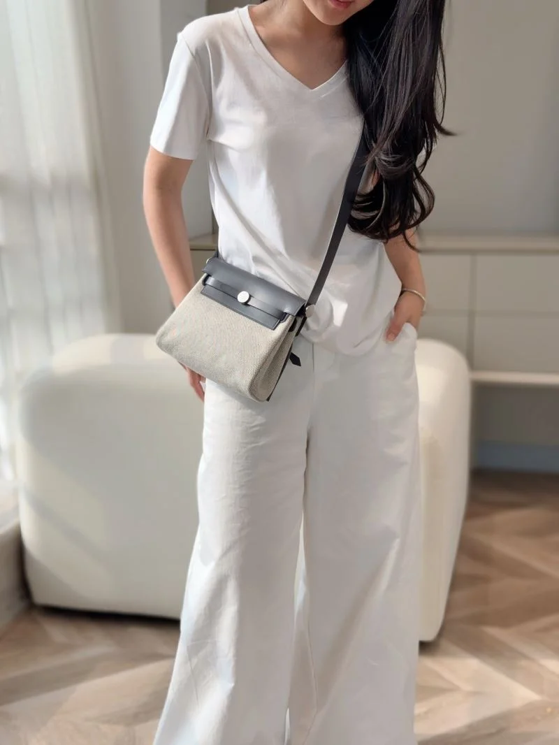 Low-cost Hermes Herbag Bags