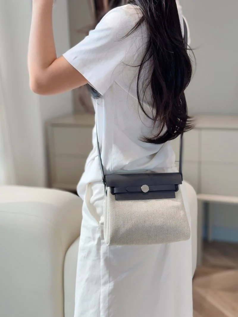 Low-cost Hermes Herbag Bags