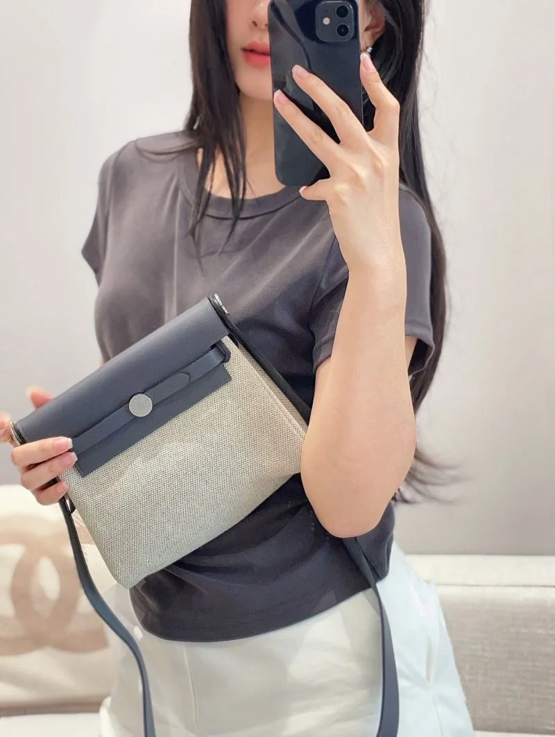 Low-cost Hermes Herbag Bags