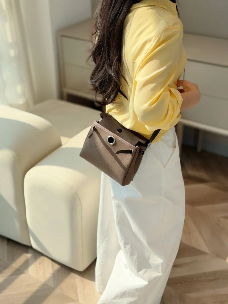 Low-cost Hermes Herbag Bags