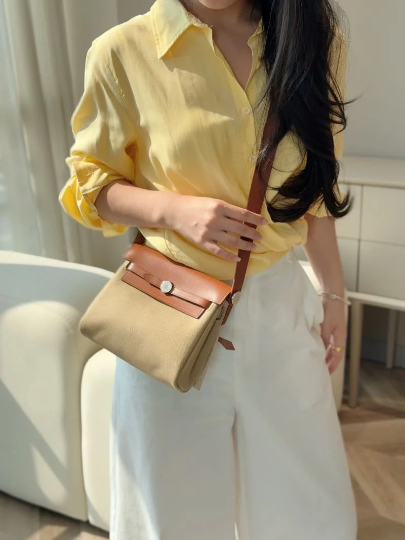Low-cost Hermes Herbag Bags