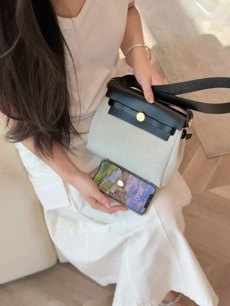 Top mirror Hermes Herbag Bags