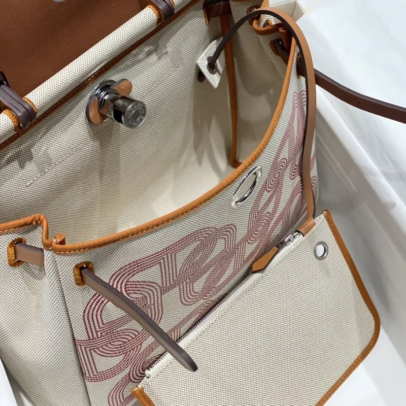 Accurate model Hermes Herbag Bags