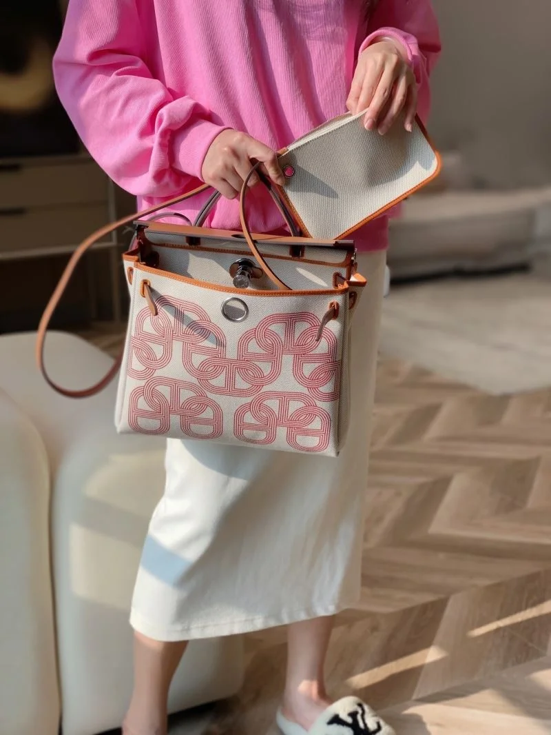 Accurate model Hermes Herbag Bags